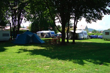 Weinland Camping Gleinstätten - Freizeitinfo.at